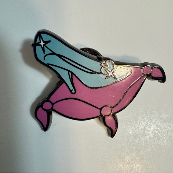 Loungefly | Accessories | Disney Princess Manga Style Mystery Box Pin ...